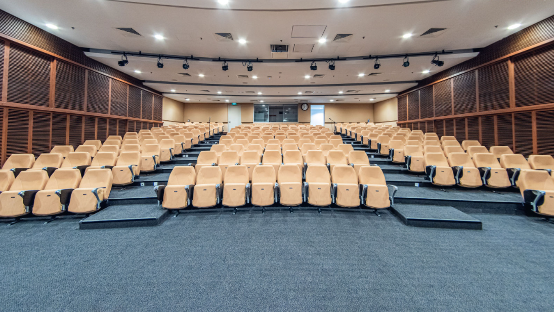 En Motion 21st Anniversary Celebration